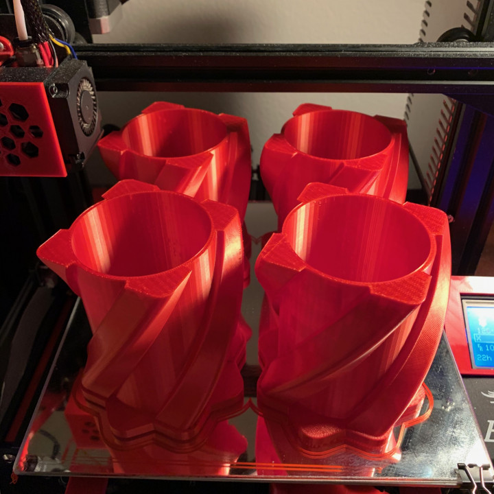 3D Printable Twisted Box by Sabrina Russell