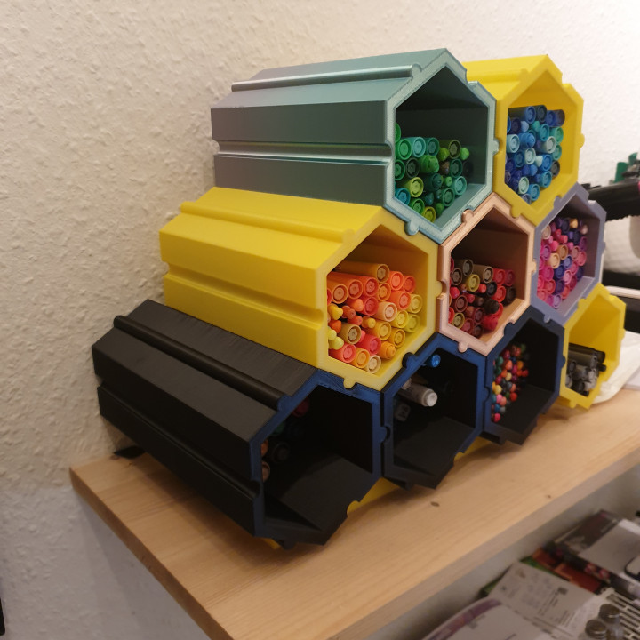 3D Printable Hexagonal Pen Shelf by kadzur