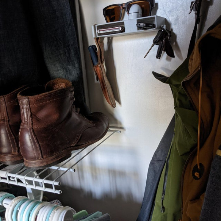 3D Printable EDC Shelf by Jake