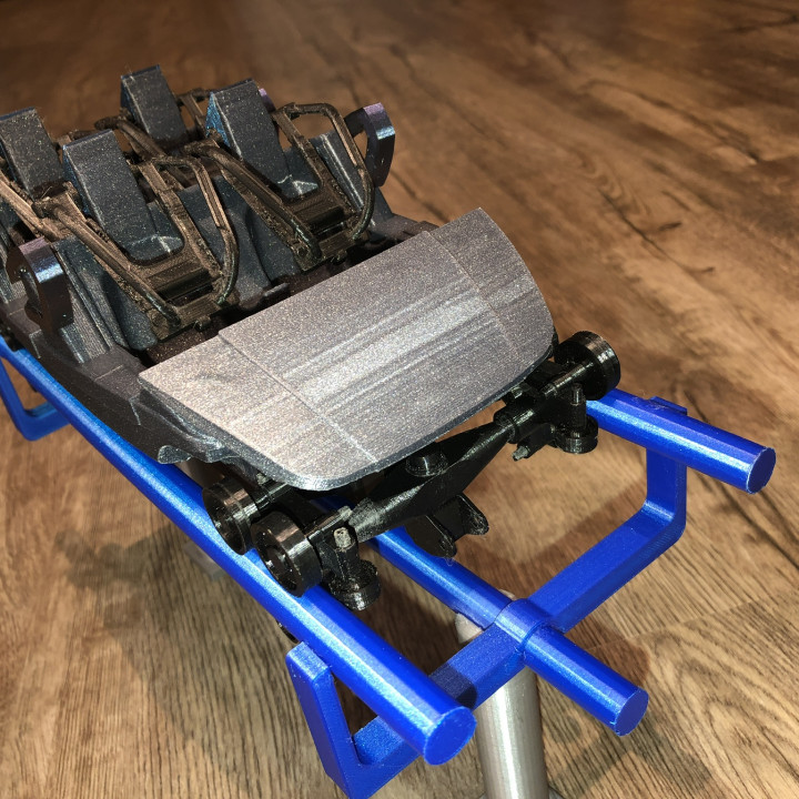 3D Printable classic roller coaster train by Tim