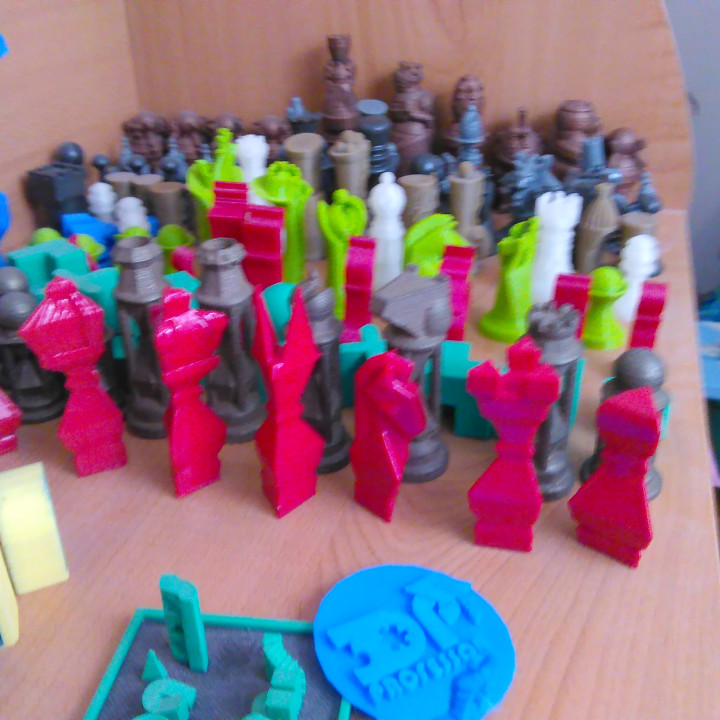 3D Printable Triangle Chess by Joseph Larson