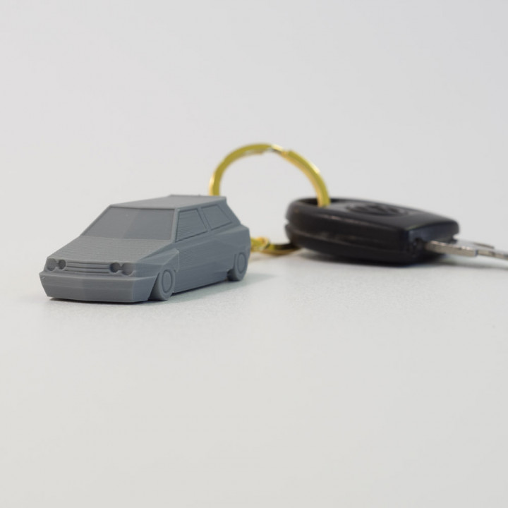 3D Printable LOW POLY - KEY RING VW GOLF III AERO KIT by Sydney CHAPRON
