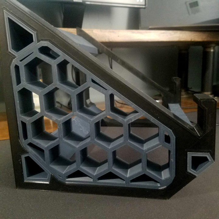 3D Printable Laptop Riser by Red Kraken Forge
