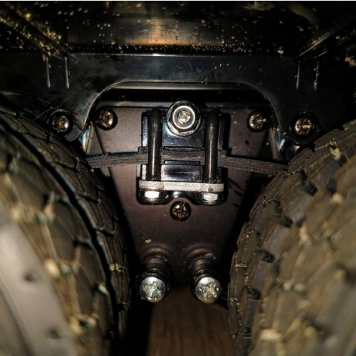 3D Printable Tamiya 1/14 Semi Truck Suspension Spacer by Mark