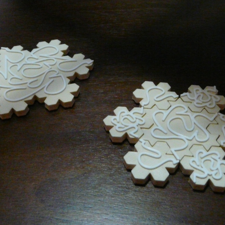 3D Printable Infinite Puzzle - Koch Snowflakes by voidbubble