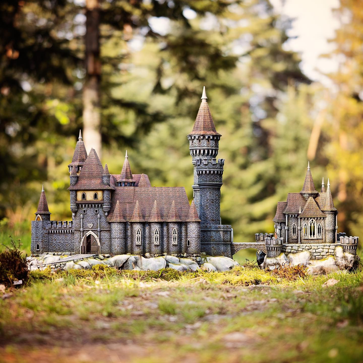 3D Printable Dark Realms Castle Dracul by Dark Realms Forge