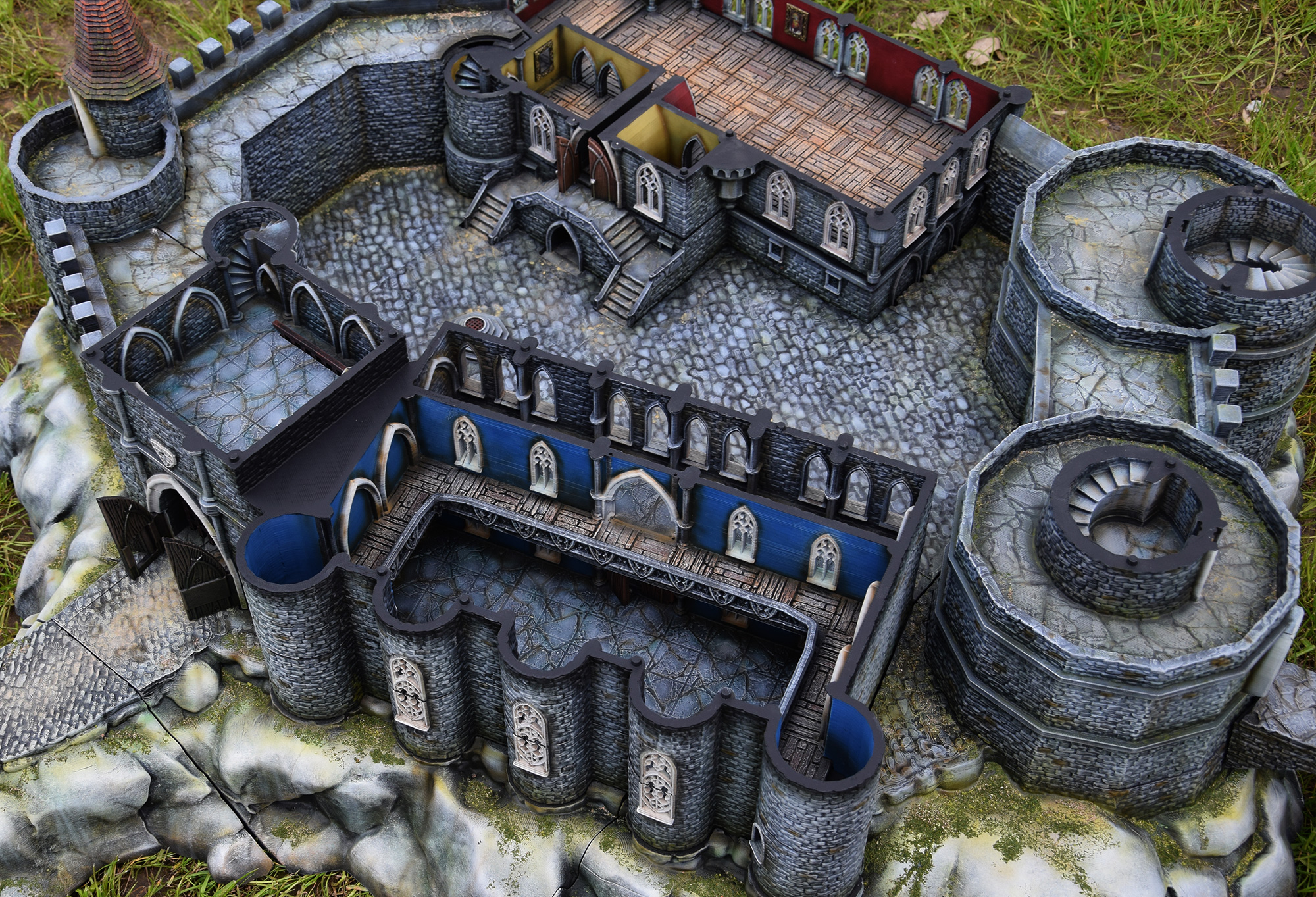3D Printable Dark Realms Castle Dracul by Dark Realms Forge
