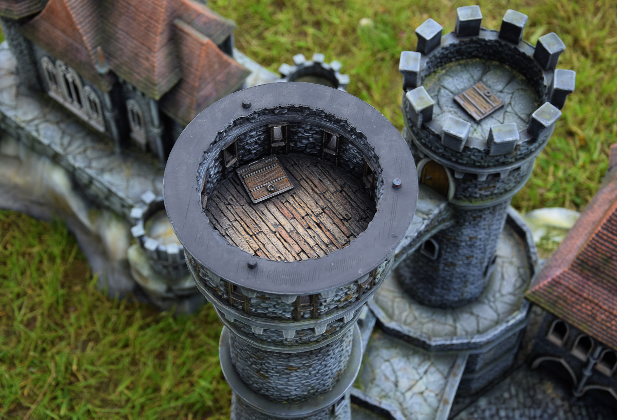 3D Printable Dark Realms Castle Dracul by Dark Realms Forge