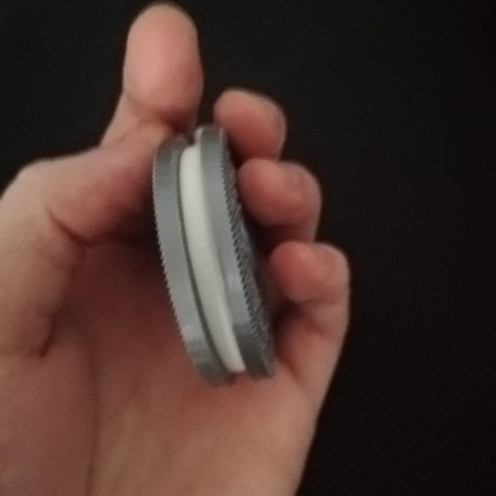 3D Printable Oreo keychain by Marcel