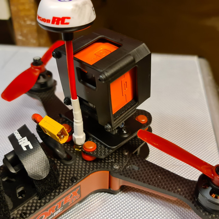 3D Printable Runcam 3S adjustable camera mount by Marko Roolaid