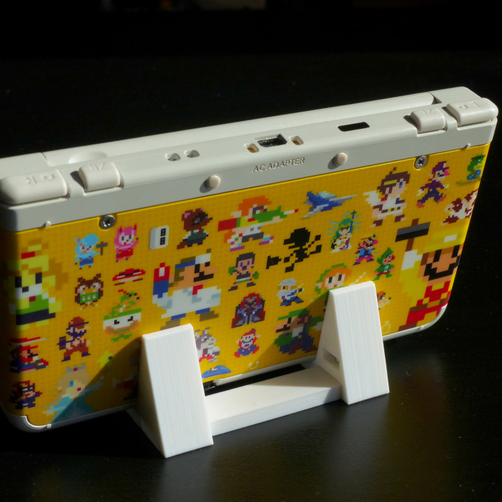 3D Printable New Nintendo 3DS Display Stand by Andre