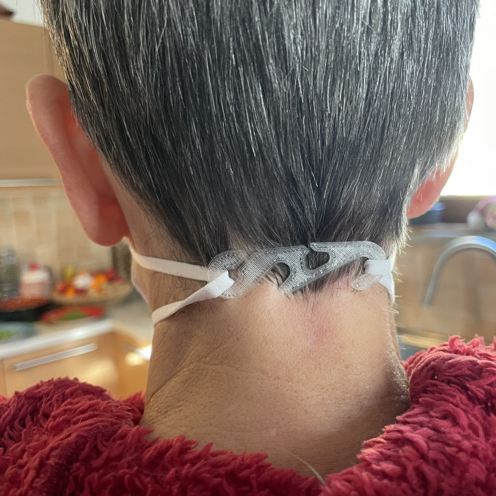 3D Printable Surgical Mask by Mauro Burlon