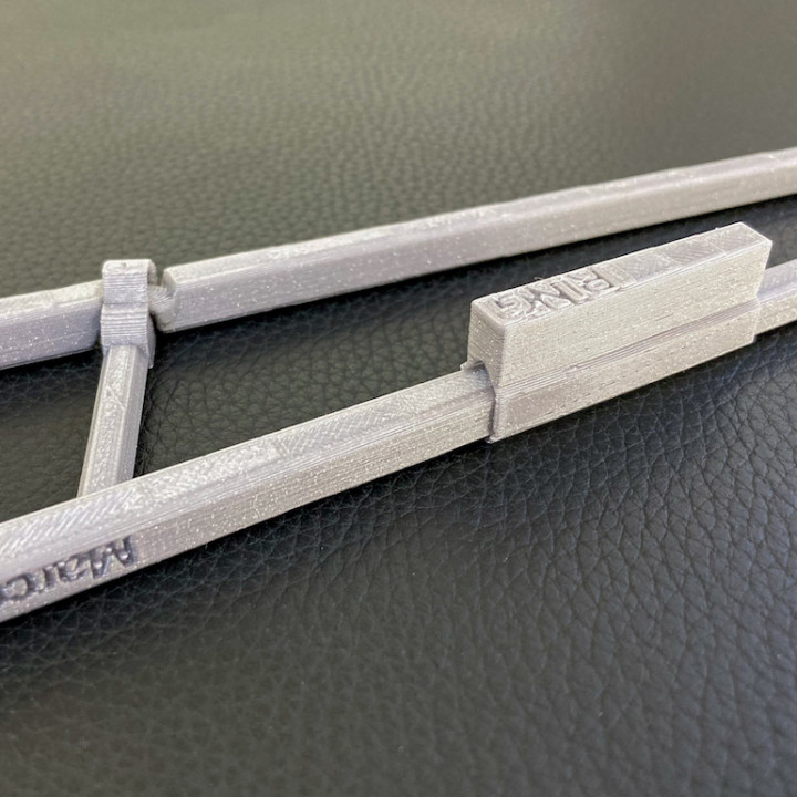 3D Printable Finger Helpers for Training Chopsticks by Marcosticks