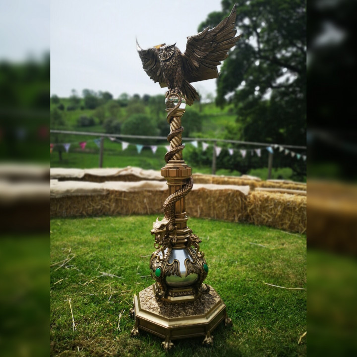 3D Printable Owl Lectern by Leavon Archer