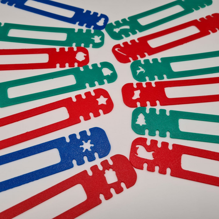 3D Printable Mask Holder Christmas Collection by JeanneDark