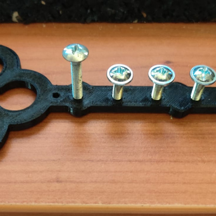 3D Printable Just simple key holder by Kresimir Horvat