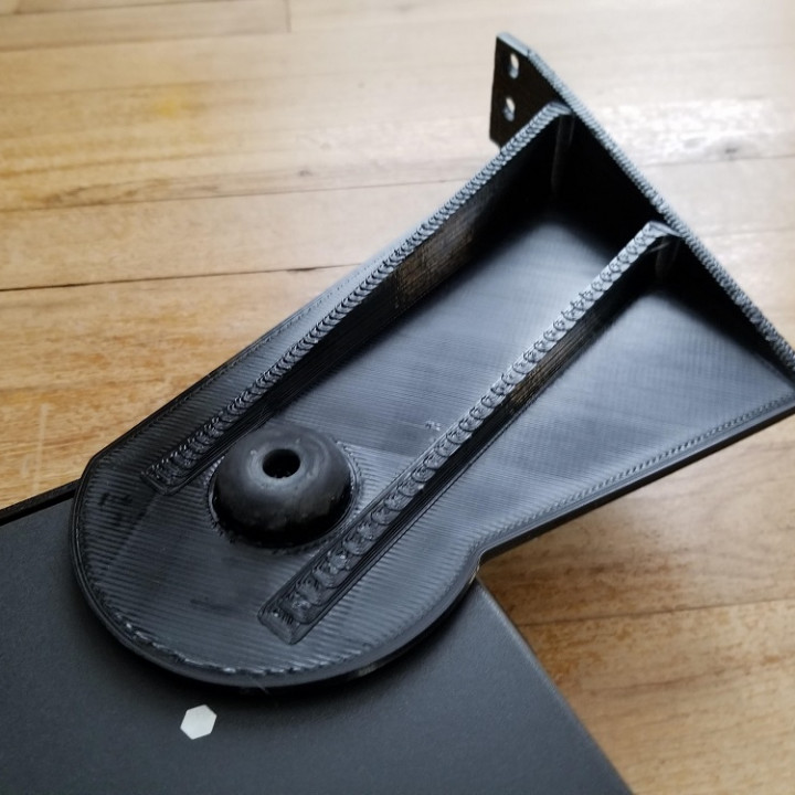 3D Printable 2U Rack Mount for Traynor SB500H by Evan R. Phinney