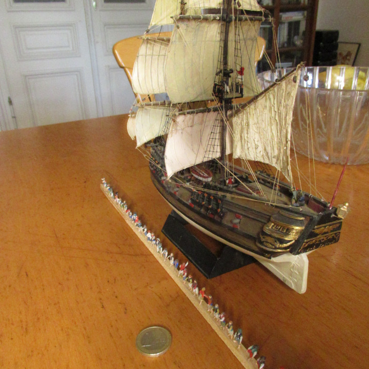 3D Printable Sailors and Officers to Crew Model Ships 1560-1670 by Alf ...