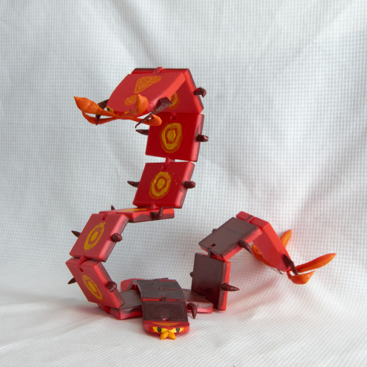 3D Printable Articulated Centiskorch by Samuel Lorenzo Ortega