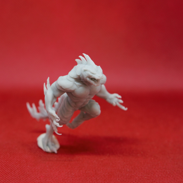 3D Printable Troglodyte - Tabletop Miniature (Pre-Supported) by ...