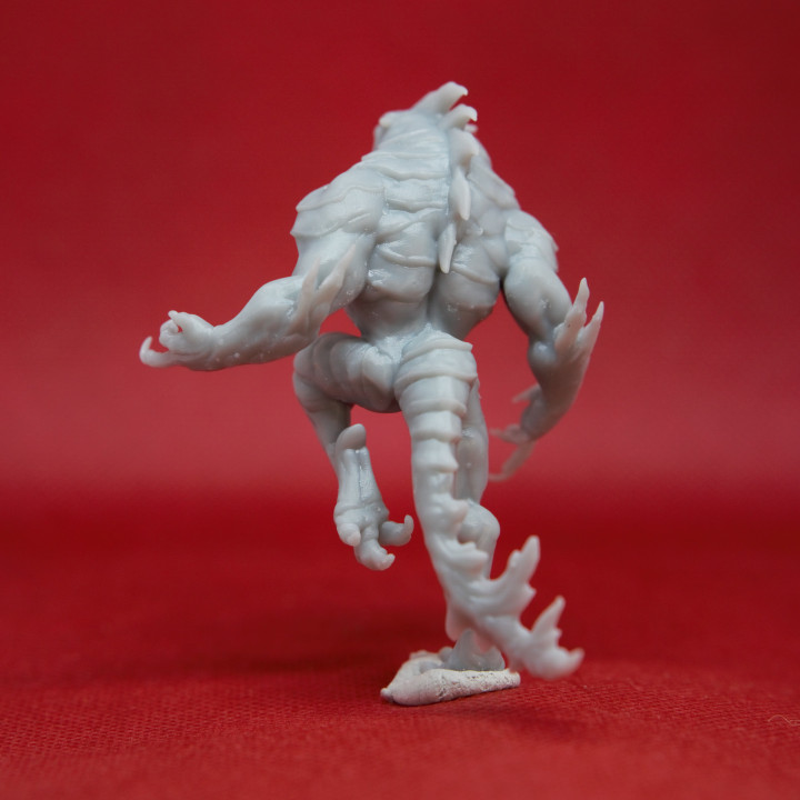3D Printable Troglodyte - Tabletop Miniature (Pre-Supported) by ...