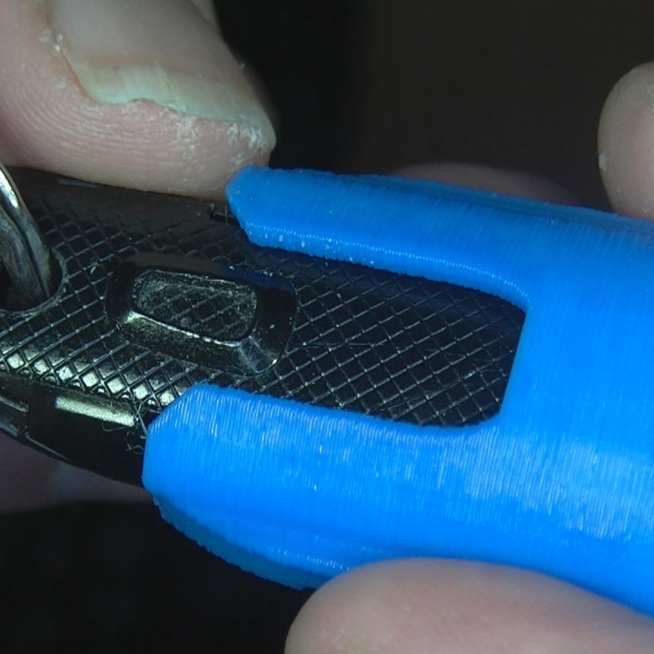 3D Printable SanDisk USB 3 32Gb USB Drive cover by Billy Tail