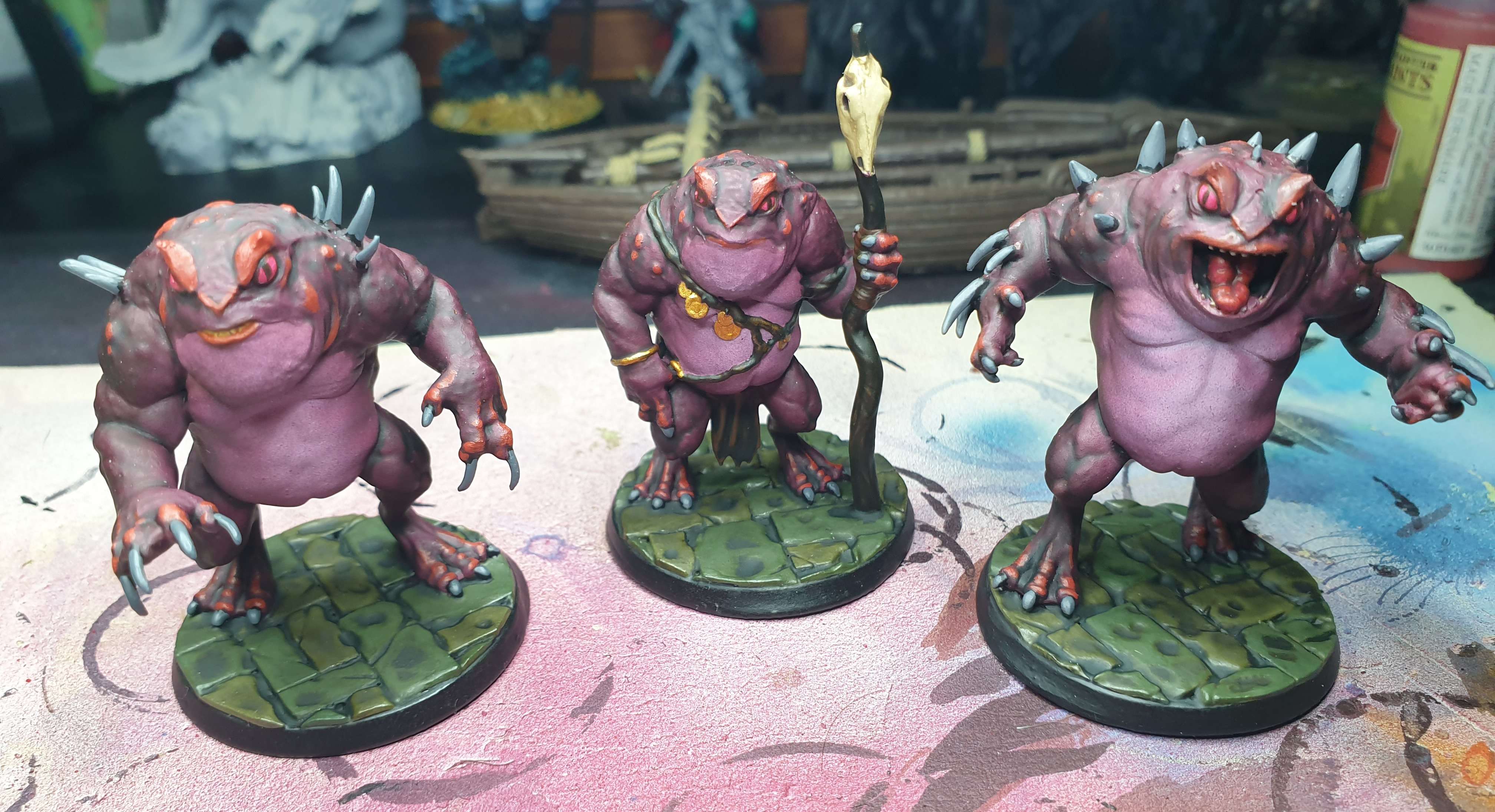 3D Printable Slaad (Red) - Tabletop Miniature by Yasashii Kyojin Studio