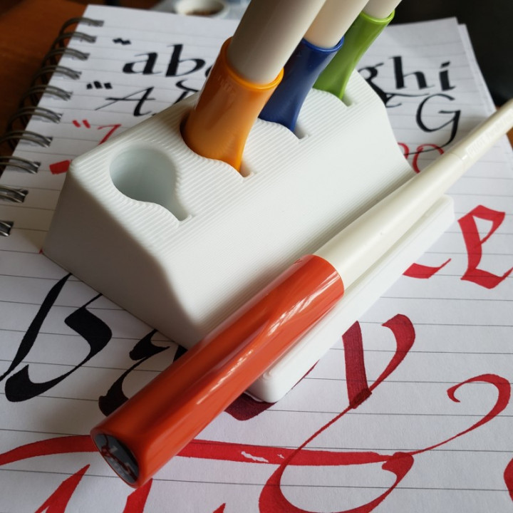 3D Printable Pilot Parallel Pen Holder for 4 Pens by Bharat Mistry
