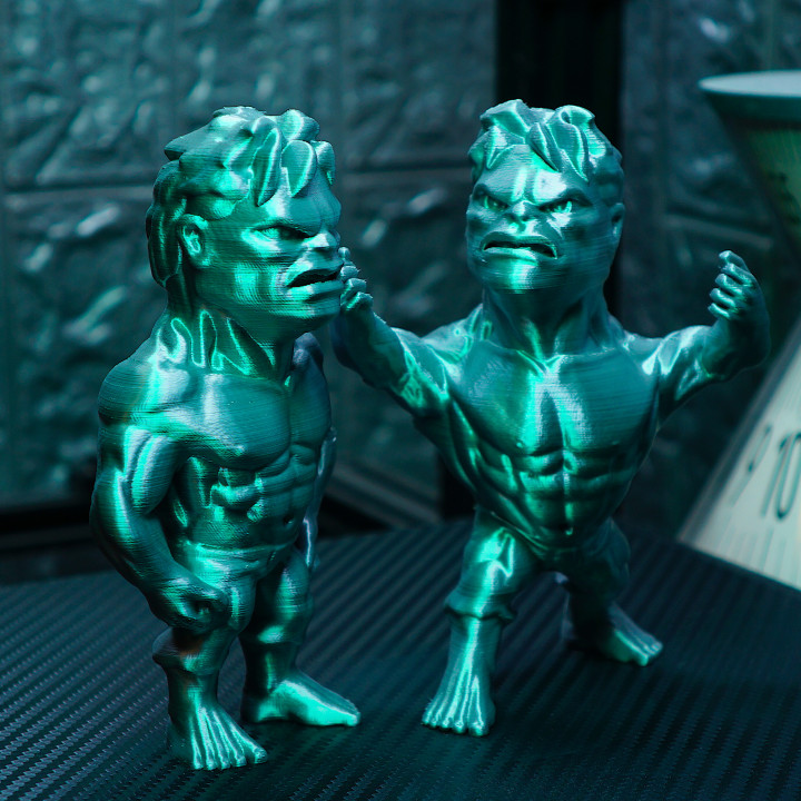 3D Printable Chibi Hulk Support Free Remix by iczfirz