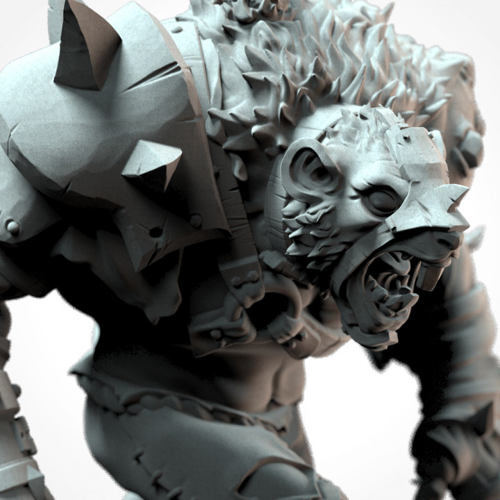 3D Printable Rat Ogre & Chieftain by Txarli Factory
