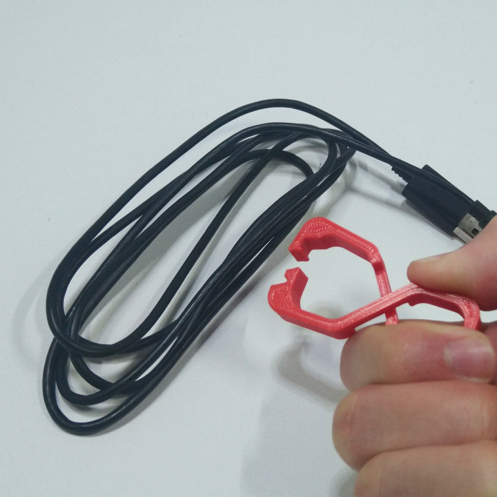3D Printable Cable Clip, Wire organizer by Alex Torres
