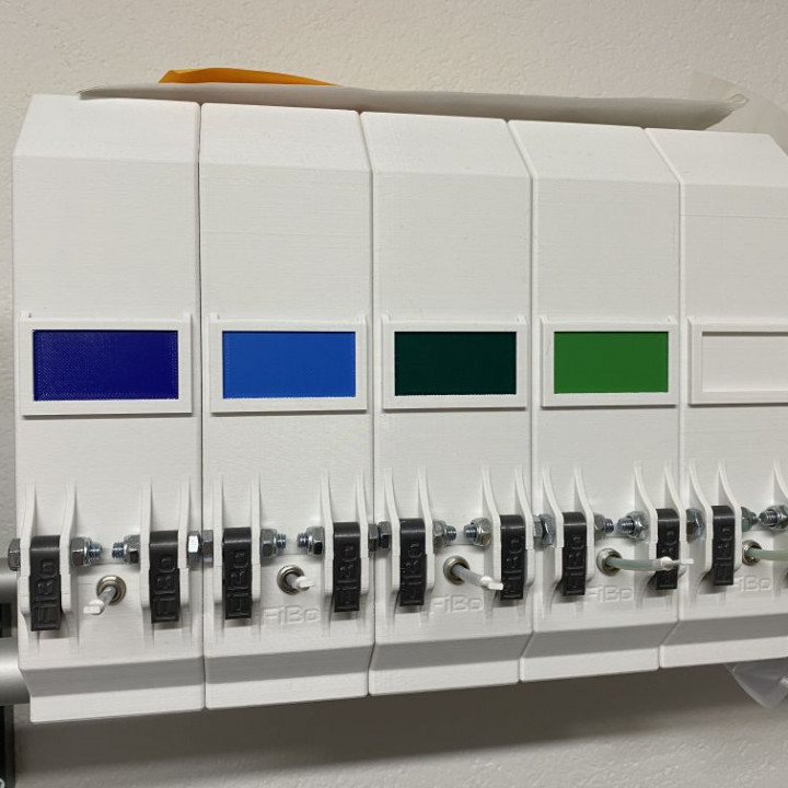 3D Printable FiBo - Filament Box by Piddey