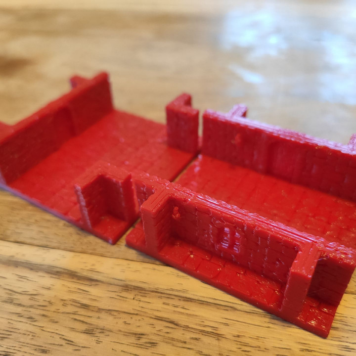 3D Printable Left hand to the wall by Markus