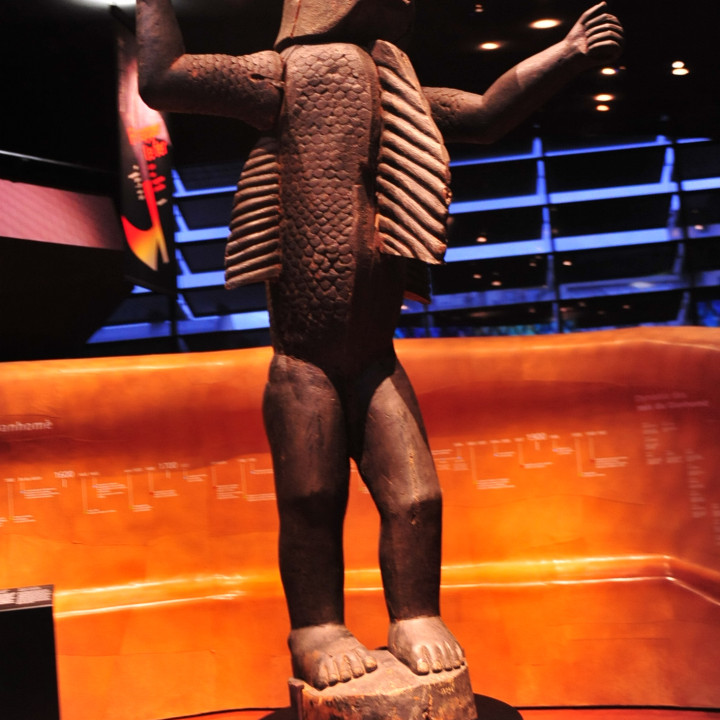 3D Printable Royal statue of King Béhanzin by Scan The World