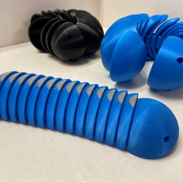 3D Printable Articulated Devil Bug by Kyle