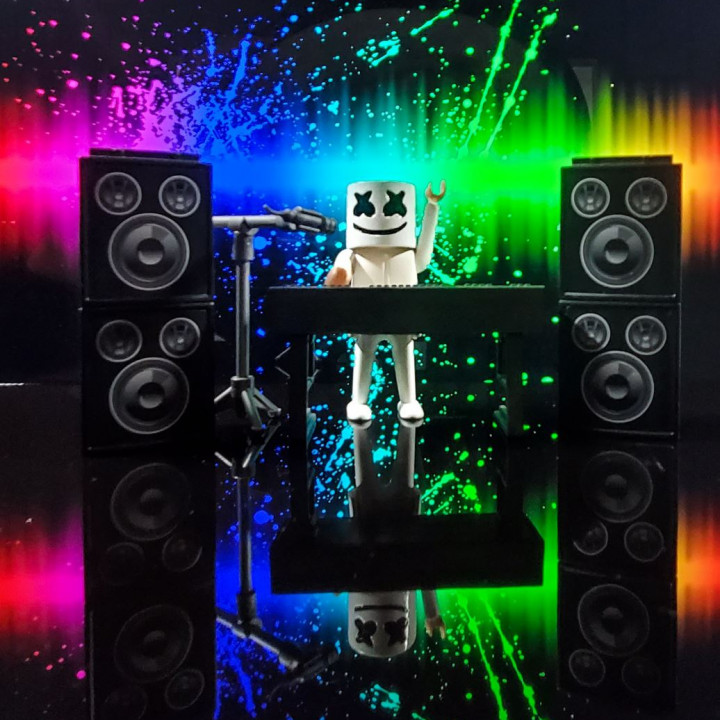 3D Printable Playmobil DJ Marshmello Head Cover by Margy G