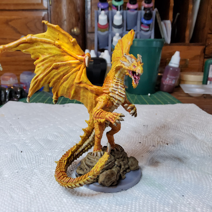 3D Print of Yellow Dragon Standing / Desert Encounter / Rare Chromatic ...