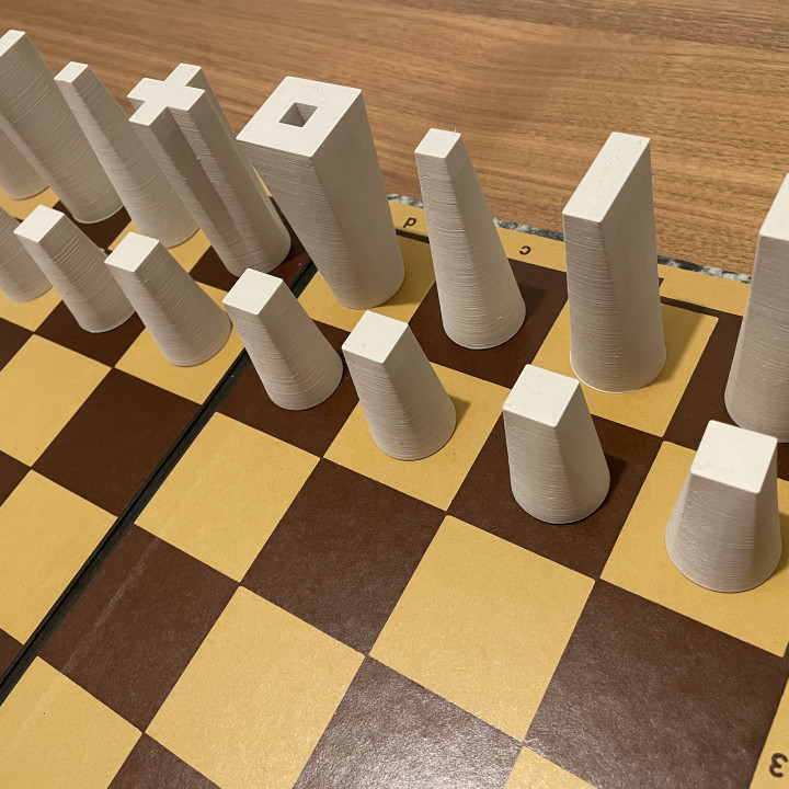 3D Printable Abstract Chess by Johan Israelsson