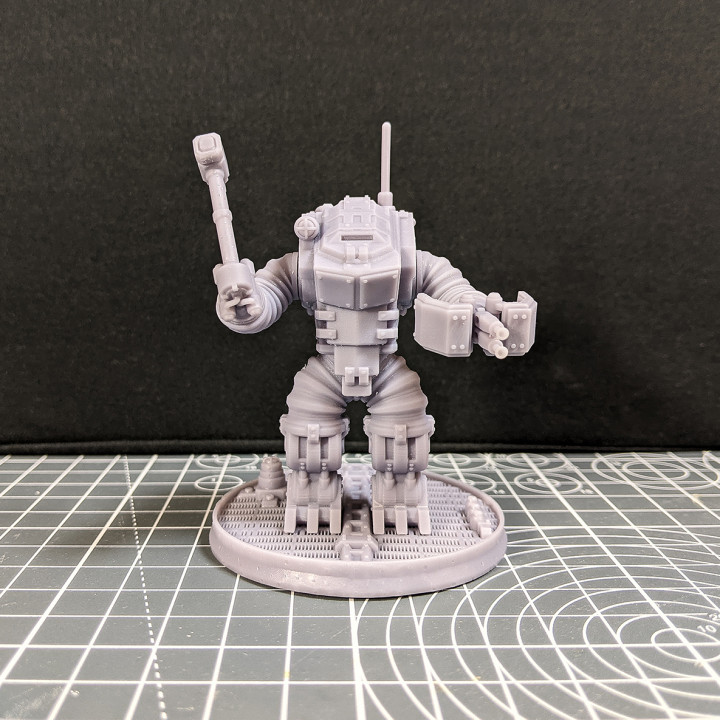 3D Printable Armoured Hard Suit - Dieselpunk Collection by Print Minis