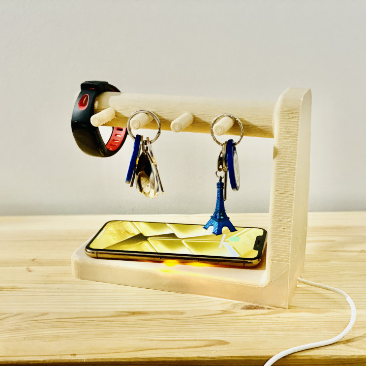 3D Printable Key Holder with Wireless Charger by Lazy Bear