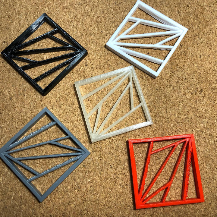 3D Printable Overhang Angle Stress Test by Maquina Engineering Studio