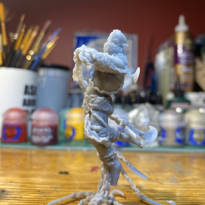 3D Printable Chain Devil - Tabletop Miniature (Pre-Supported) by YKS ...