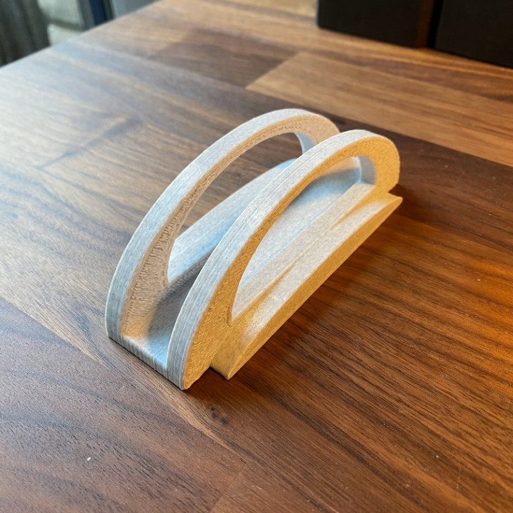 3D Printable Vertical Laptop Stand by Frederik Pütz