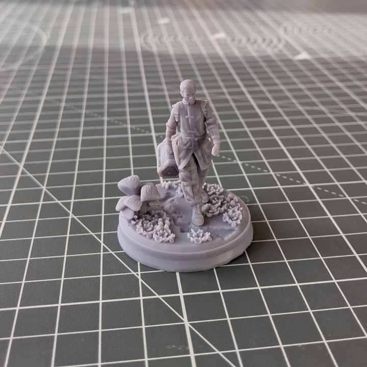 3D Printable Dr Aiyden Harris Character - Space Doctor - Pioneer ...