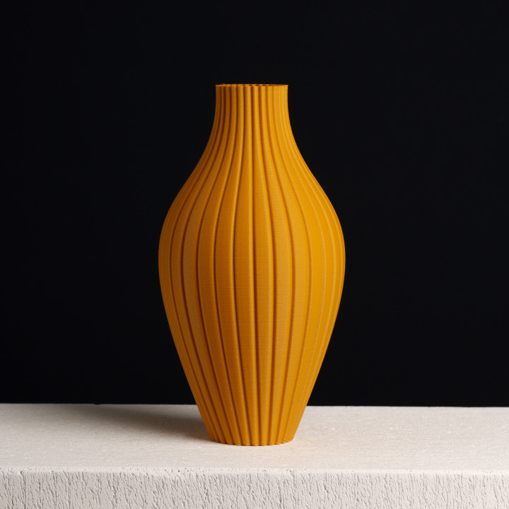 3D Printable Striped Bulb Vase, (Vase Mode) by Erwin Boxen