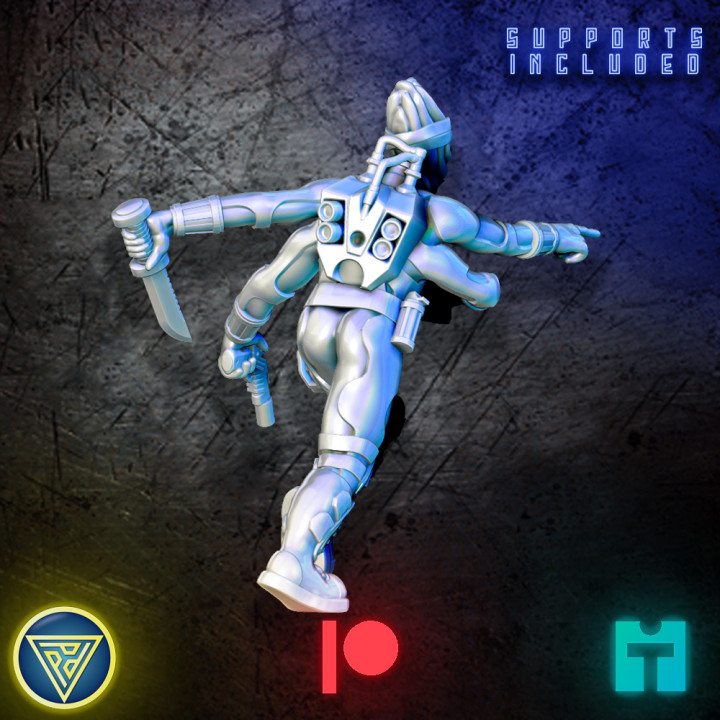 3D Printable 4-Armed Alien Scout by Print Paint Play