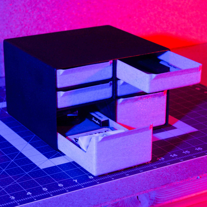 3D Printable Desktop drawers by Braiden