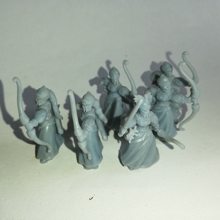 3D Printable Elven Archer Miniatures (28mm, modular) by Juhász Gergely