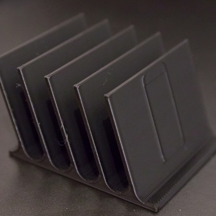 3D Printable Smartphone Rack (for 4 Smartphones) by Carsten Braun