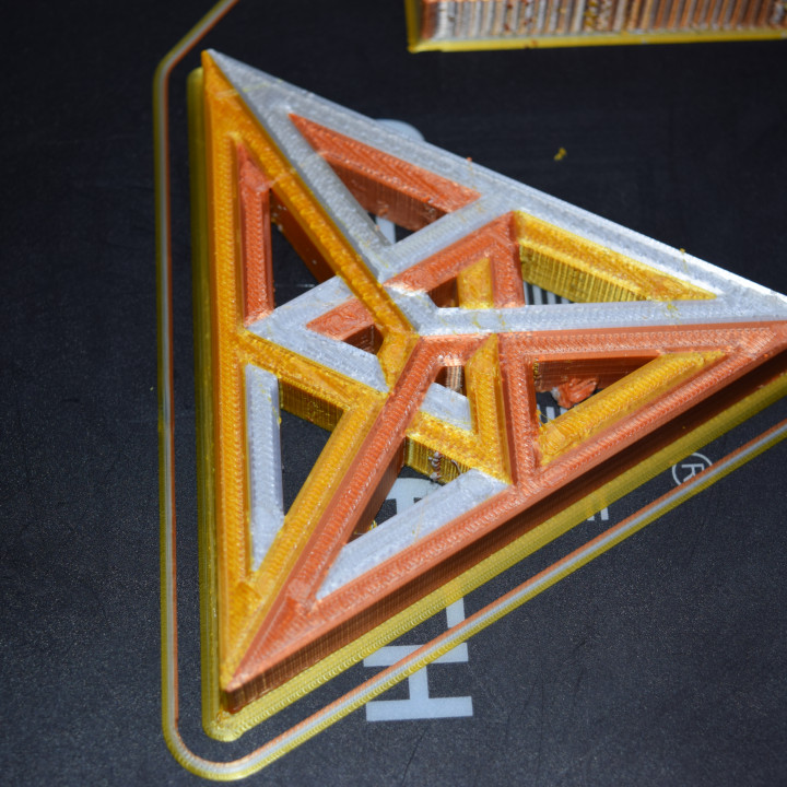 3D Printable Impossible Triangle 3 by Stacii Hughes